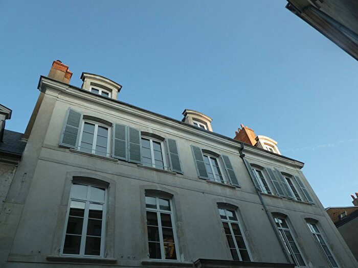 Appartement à louer - Bourgogne-Châtelet, Orléans - 2 pièces - 1 chambre