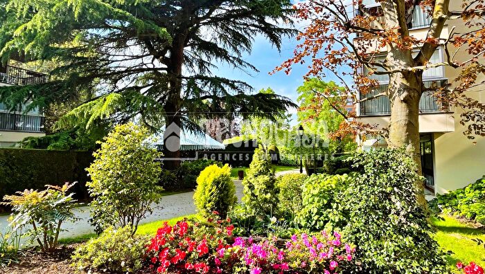 Appartement à vendre - Le Chesnay, Saint-Germain, Nouvelle France - 3 pièces - 2 chambres