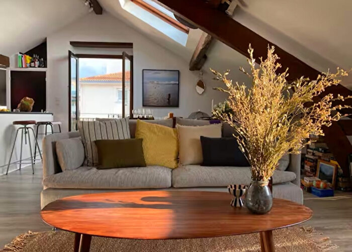 Appartement à vendre - Hendaye - 4 pièces - 3 chambres