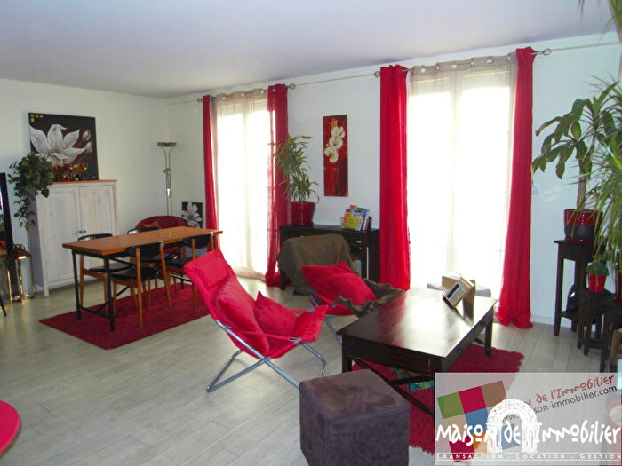 Appartement 2 pièces à Cognac, Centre-ville, Gare, à louer