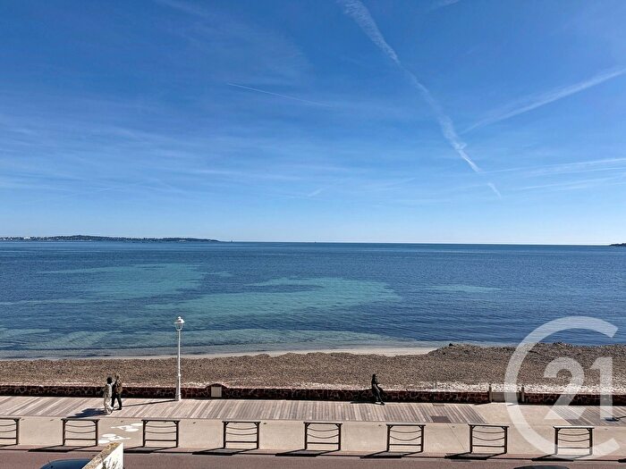Appartement 2 pièces à Cannes, Pointe Croisette, à louer