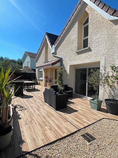 Maison 3 pièces à Saint-Clair-de-la-Tour, à louer