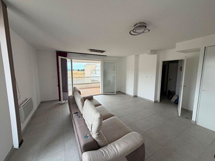Appartement 3 pièces à louer à Pins-Justaret