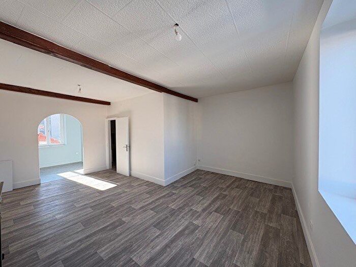 Appartement à louer - Tassin-la-Demi-Lune, Alaï - 3 pièces - 2 chambres