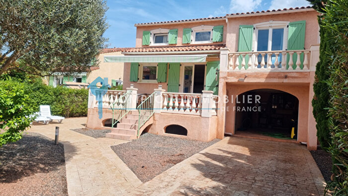 Maison à vendre - Vidauban - 4 pièces - 3 chambres