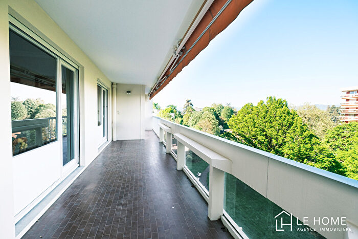 Appartement à vendre - Écully, Chalier, Valvert - 6 pièces - 4 chambres