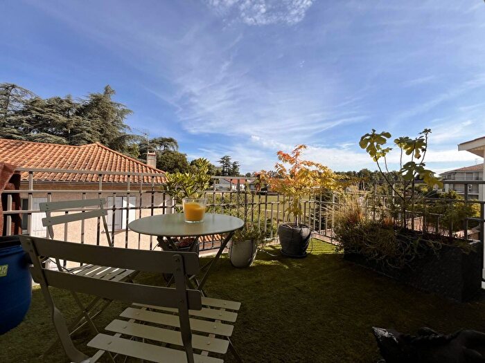 Appartement à louer - Vourles - 3 pièces - 2 chambres