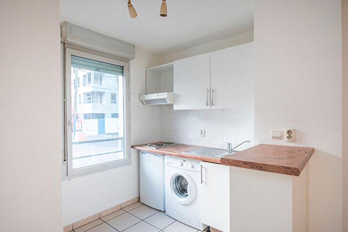 Appartement à vendre - Villeurbanne, Einstein, Salengro - 2 pièces - 1 chambre