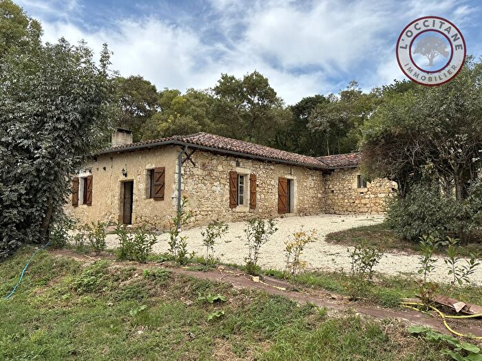 Sarrant - Maison 4 pièces à louer