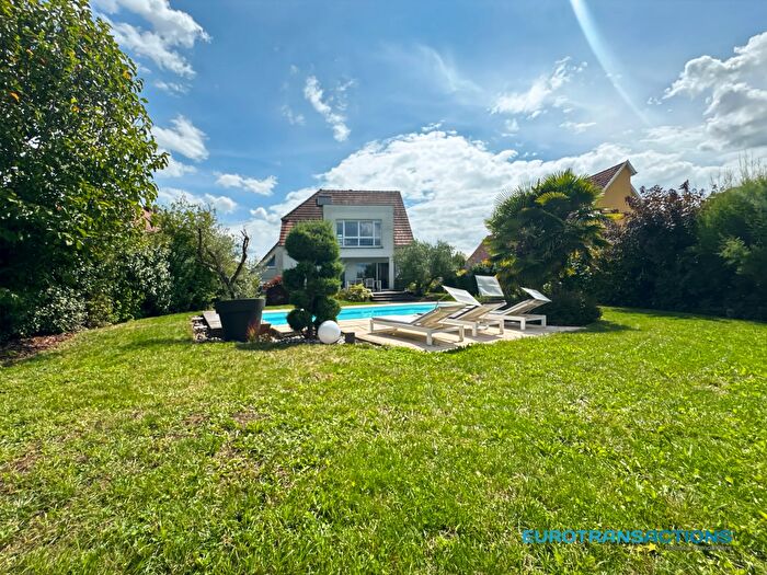 Maison à vendre - Eschbach - 6 pièces - 5 chambres