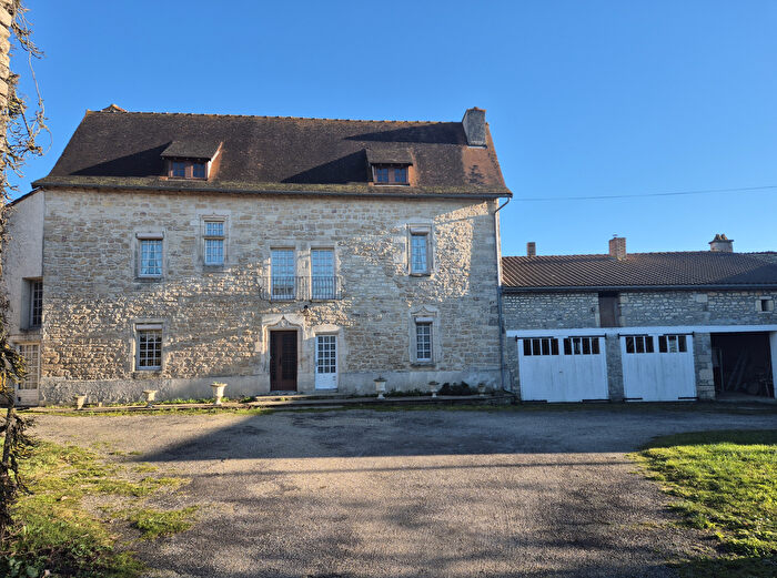 Maison à vendre - Bessé - 10 pièces - 5 chambres