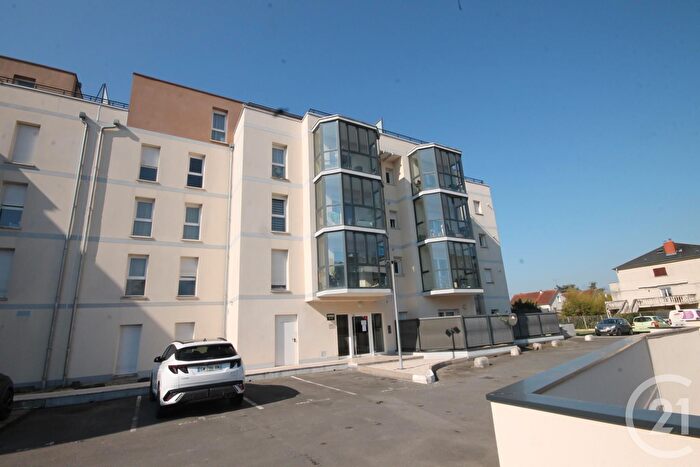 Appartement à vendre - La Chapelle-Saint-Mesmin - 3 pièces - 2 chambres