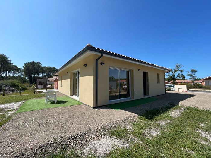 Maison à louer - Vielle-Saint-Girons - 4 pièces - 3 chambres