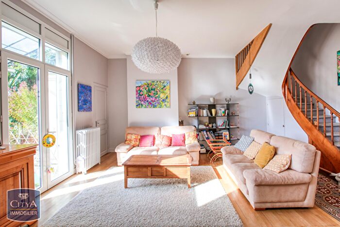 Maison 8 pièces à vendre - Saumur, Nantilly
