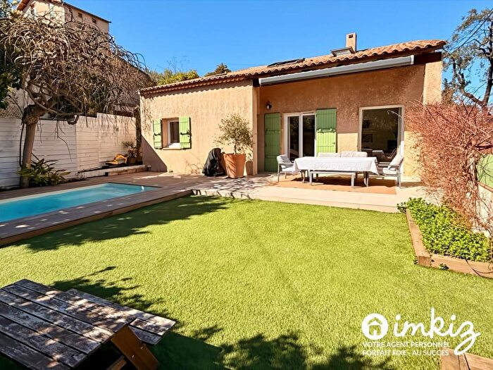 Maison à vendre - Marseille e , Les Trois Lucs - 5 pièces - 3 chambres