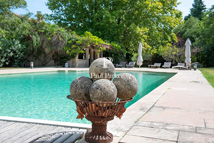 Maison à vendre - Saint-Rémy-de-Provence - 12 pièces - 6 chambres