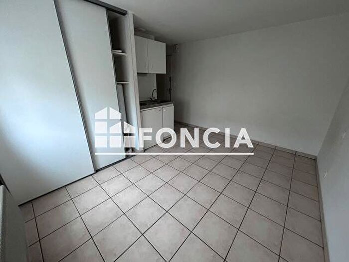 Appartement à louer - Pentagone, La Roche-sur-Yon - 1 pièce