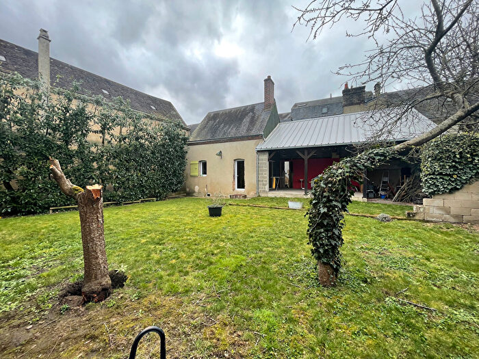 Maison à vendre - Vibraye - 9 pièces - 5 chambres