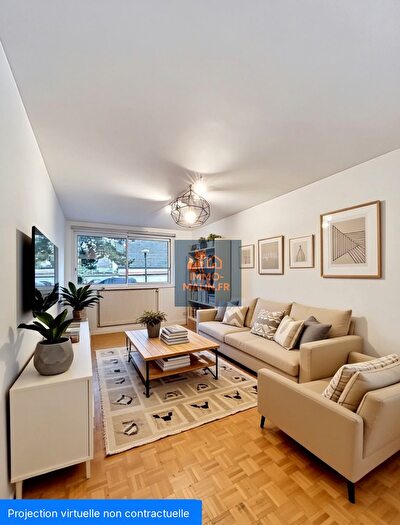 Appartement à vendre - Montreuil, Centre-ville - 4 pièces - 3 chambres