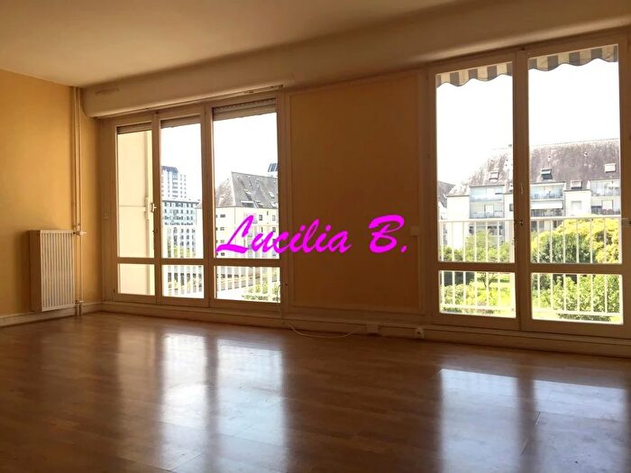 Appartement 3 pièces à Tours, Lac, à louer