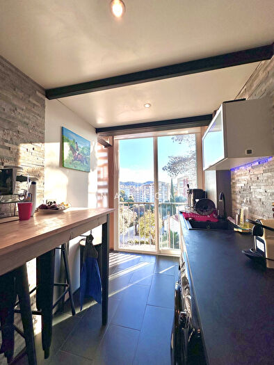 Appartement à vendre - Le Cannet, Mimosas - 3 pièces - 2 chambres