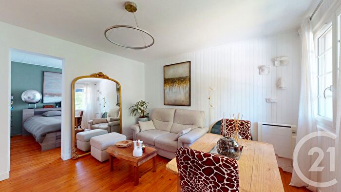 Appartement 3 pièces à Saint-Vincent-de-Tyrosse, à vendre