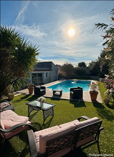 Maison à vendre - Cournonsec - 5 pièces - 3 chambres