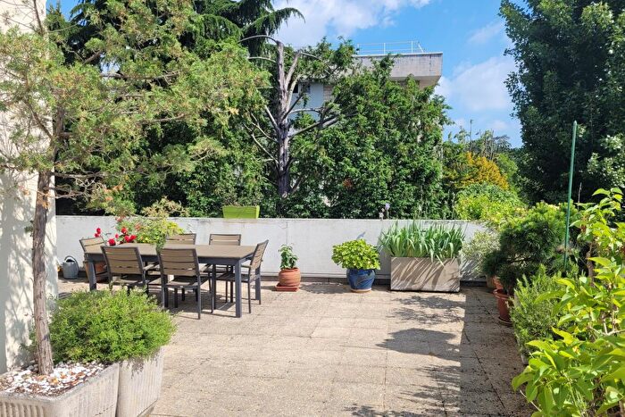 Ville-d'Avray : Appartement 4 pièces à vendre