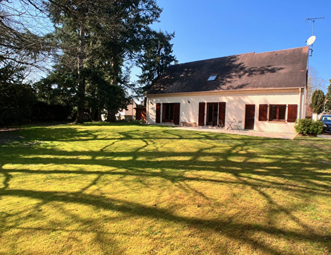 Maison 7 pièces à Bullion, à vendre