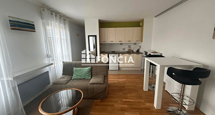 Appartement à vendre - Roissy-en-France - 2 pièces - 1 chambre