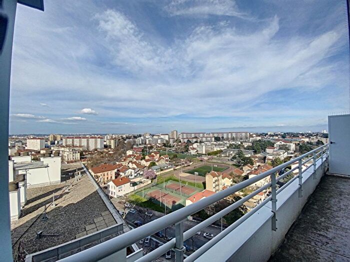 Lyon 8ème, Laënnec, Mermoz - Appartement 5 pièces à louer