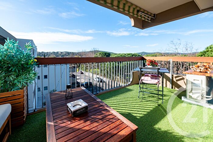 Appartement à vendre - Le Lavandou, Centre-ville, Plage du Lavandou, Pointe Pilon - 1 pièce