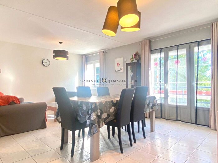 Appartement à louer - Centre Ville, Montigny-lès-Metz - 3 pièces - 2 chambres