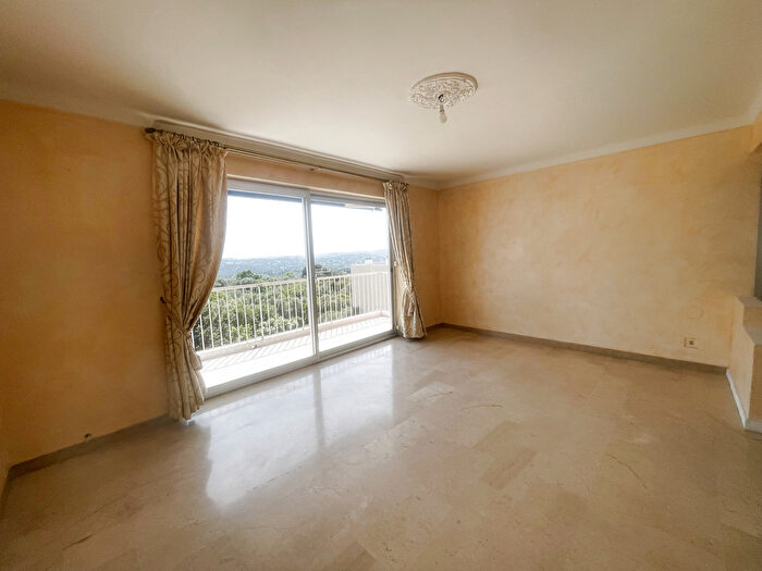 Grasse - Appartement 4 pièces à louer