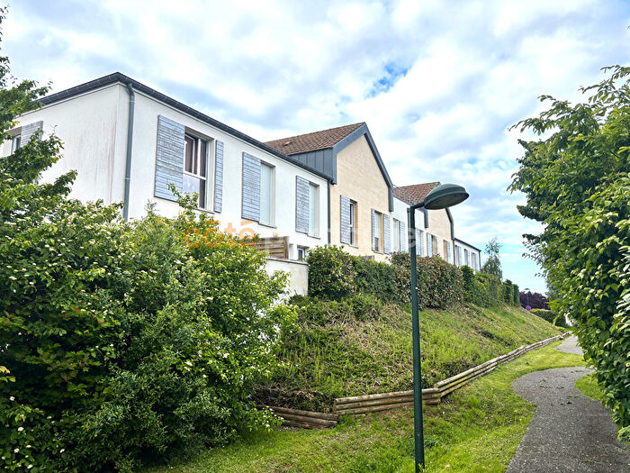Cambes-en-Plaine : Appartement 3 pièces à vendre