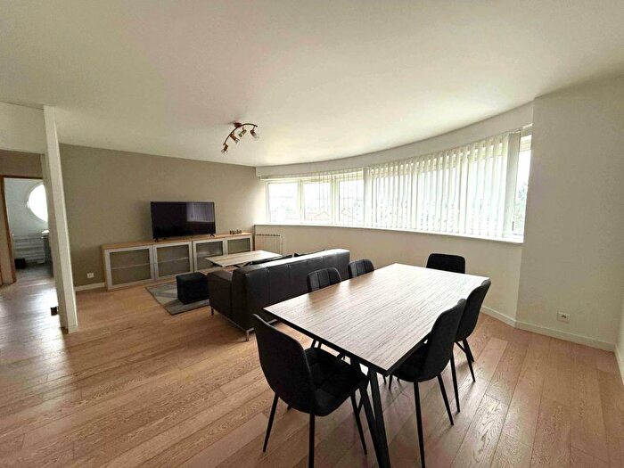 Appartement à louer - Les Neufs Saulets, Limeil-Brévannes - 3 pièces - 2 chambres