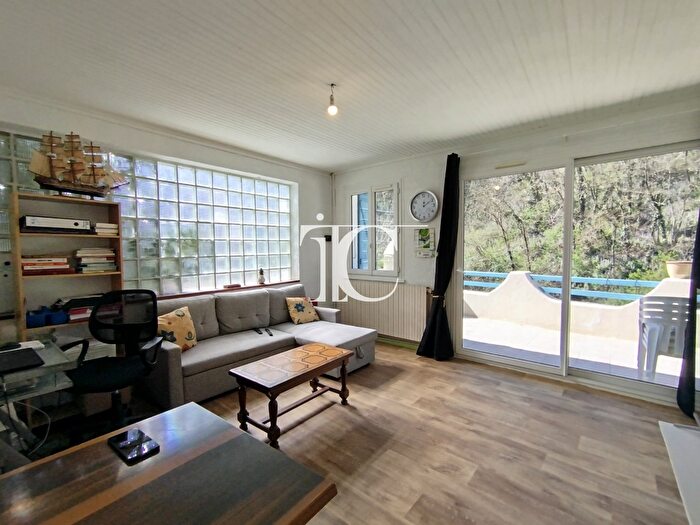 Maison à vendre - Saint-Jean-de-Valériscle - 4 pièces - 3 chambres