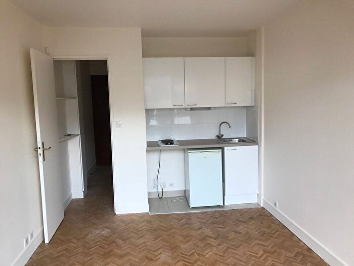 Appartement 1 pièce à Paris 16ème arrondissement, à louer