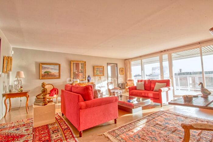 Appartement à vendre - La Rochelle, Centre-ville, Vieux-port, Marché - 6 pièces - 3 chambres