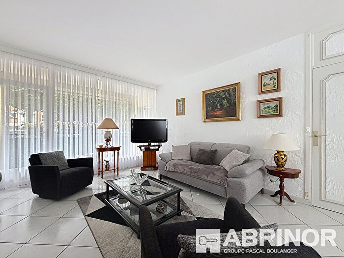 Roubaix, Barbieux, Edouard Vaillant, Vauban : Appartement 4 pièces à vendre
