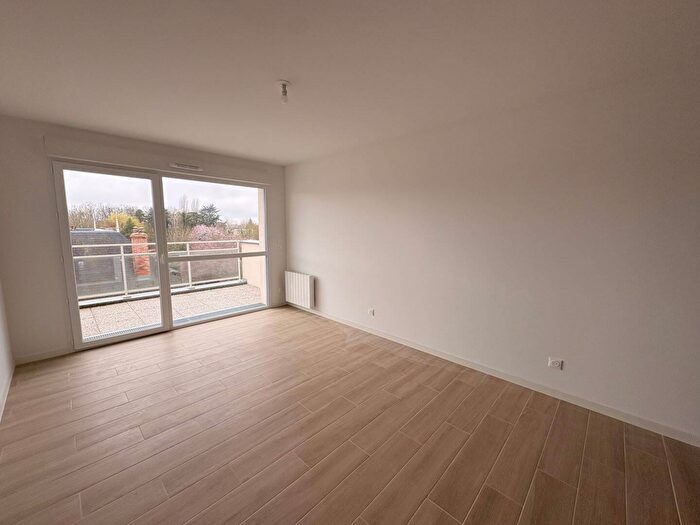 Appartement à louer - St Jean de Braye - 4 pièces - 3 chambres