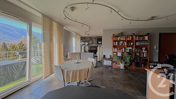 Appartement à vendre - La Motte-Servolex - 4 pièces - 3 chambres