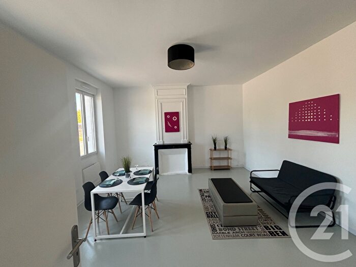 Maison à vendre - Saint-Germain-dEsteuil - 3 pièces - 1 chambre