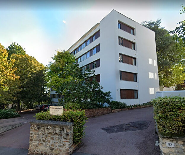 Appartement à louer - Meudon, Centre-ville - 4 pièces - 2 chambres