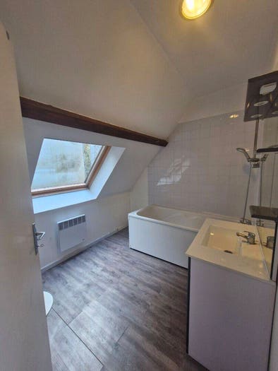 Est Sud Ouest, La Ferté-sous-Jouarre - Appartement 2 pièces à louer