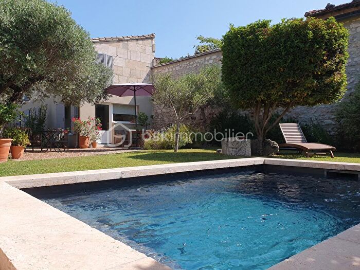 Maussane-les-Alpilles : Maison 10 pièces à vendre