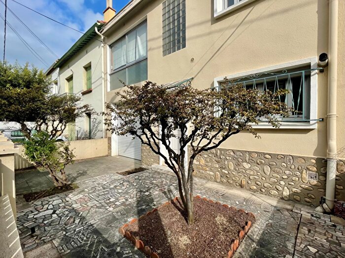 Maison à vendre - Perpignan, Saint-Assiscle - 5 pièces - 4 chambres