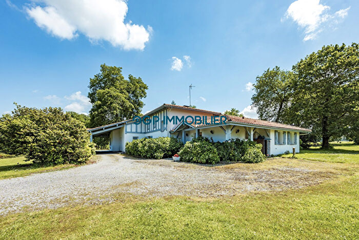 Maison à vendre - Saint-Jean-de-Marsacq - 6 pièces - 4 chambres