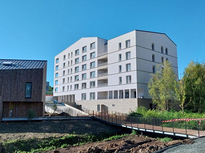 Appartement 4 pièces à Nantes, Hauts-Pavés, Saint-Pasquier, Saint-Félix, Université, à louer