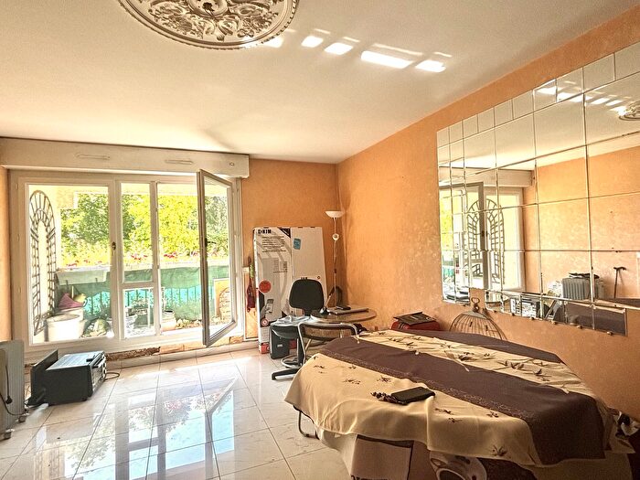 Appartement à vendre - Savigny-sur-Orge, Davout - 3 pièces - 2 chambres